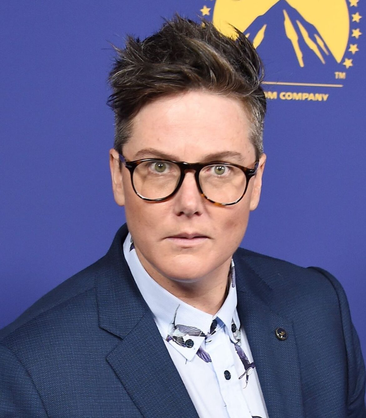 8 Best Female Stand Up Comedians - TV Acres