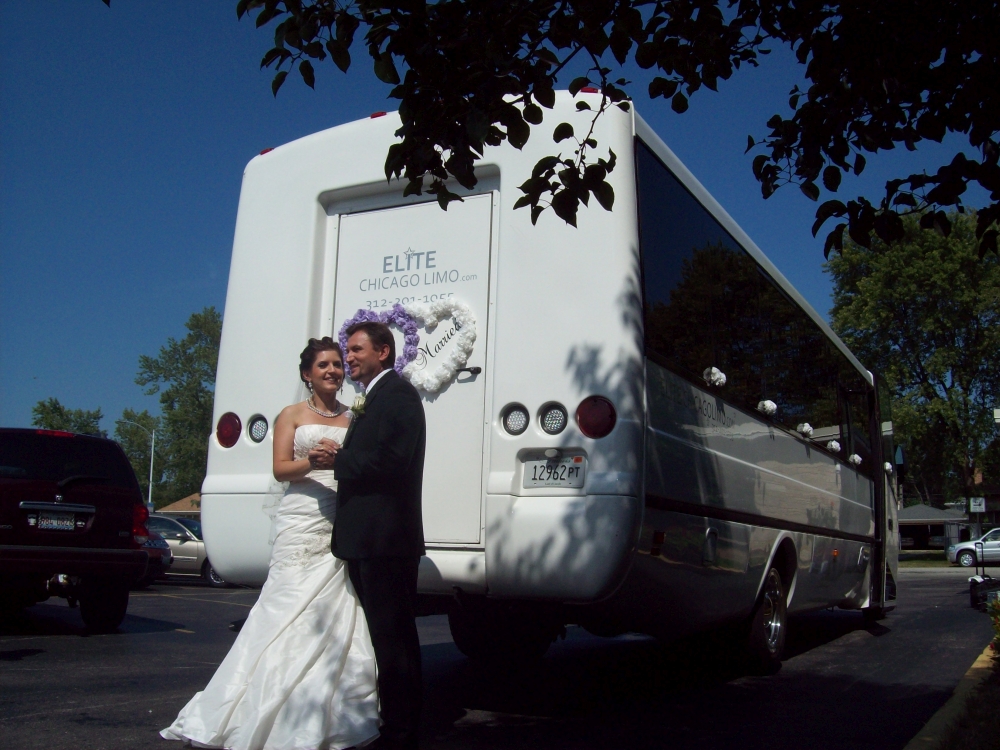 5 Benefits of Using a Party Bus on Your Wedding Day - TV Acres