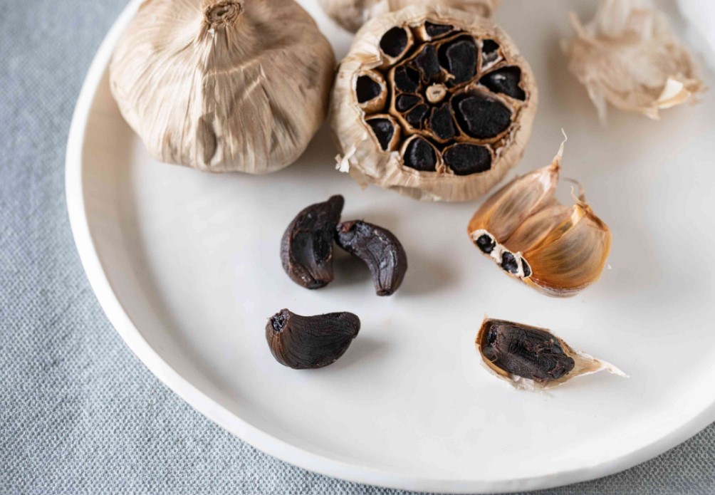 How is Black Garlic Fermented – a 2024 Guide - TV Acres