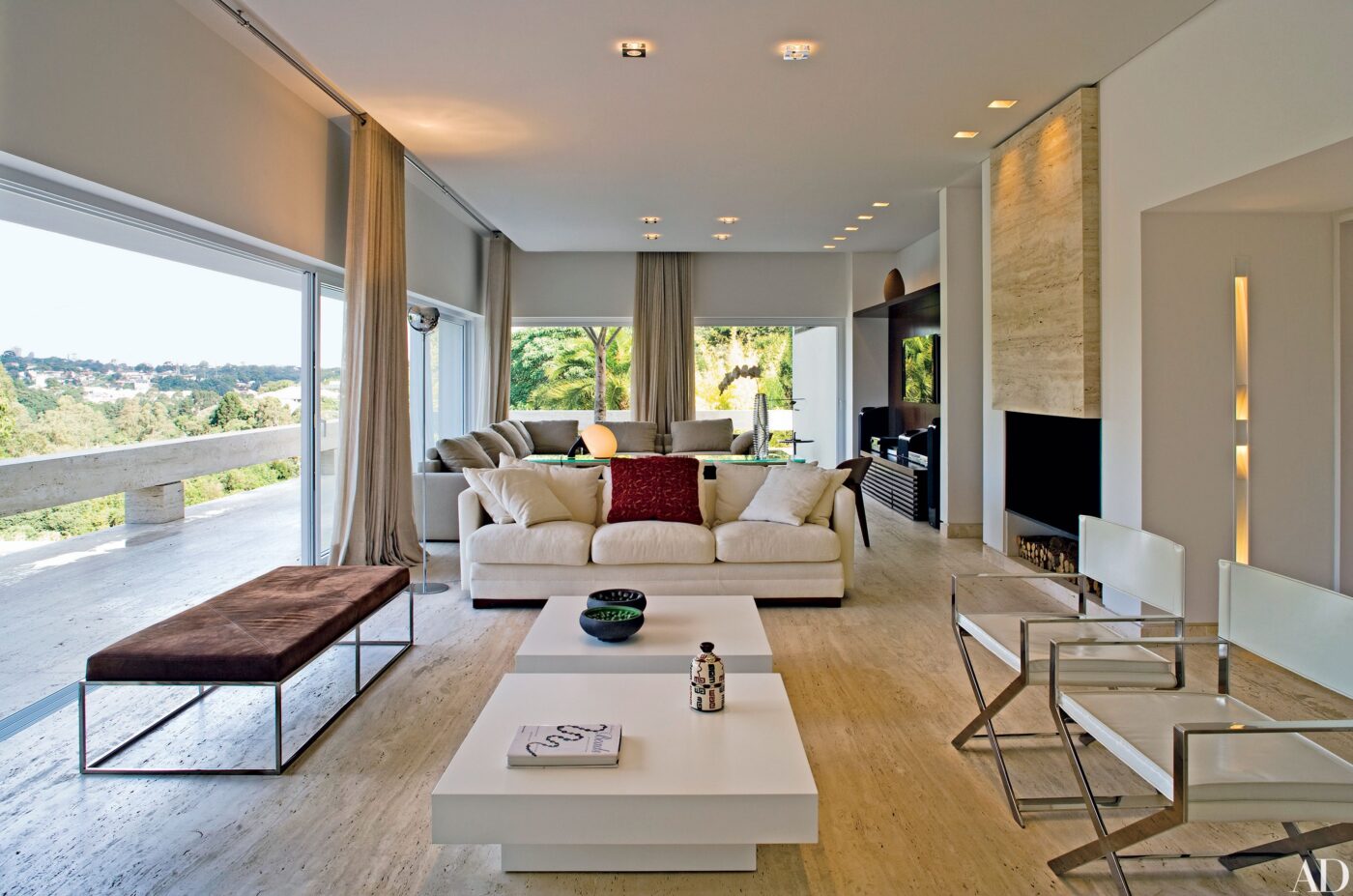 6 Luxurious Ways to Decorate Your Home with Travertine - TV Acres