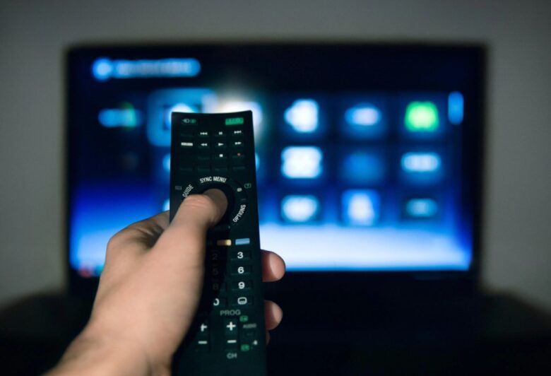 Types of IPTV Providers and Tips for Choosing - TV Acres